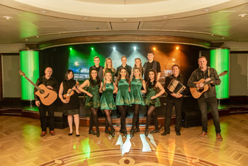 Traditional Irish Dance vs Riverdance: Key Differences